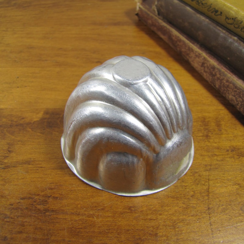 Shell Shaped Mold - Etsy