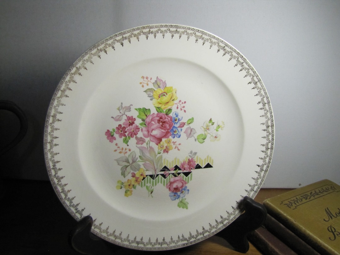 Crooksville China Co. Dinner Plate - Floral Pattern - Gold Filigree ...