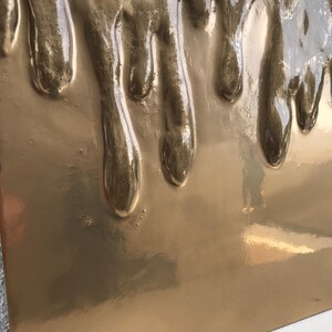 Gold Drops Art Texture Mirror Minimalist Art Elegant 3D Texture ...