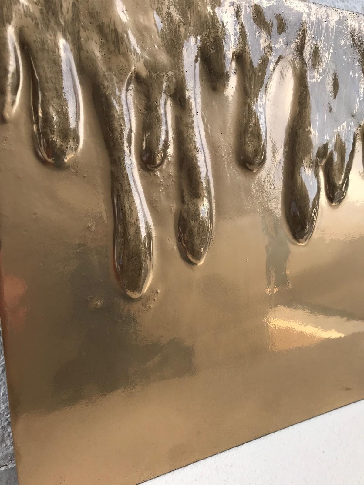 Gold Drops Art Texture Mirror Minimalist Art Elegant 3D Texture ...