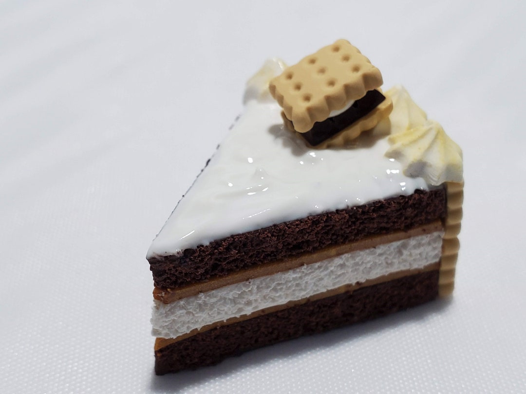 S'mores Cake Slice Magnet, Miniature Polymer Clay Food, Polymer Clay ...