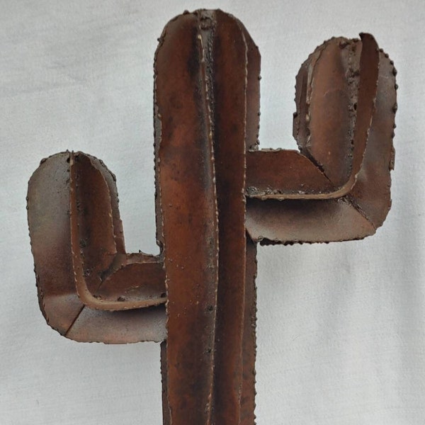 Metal Cactus Yard Art - Etsy