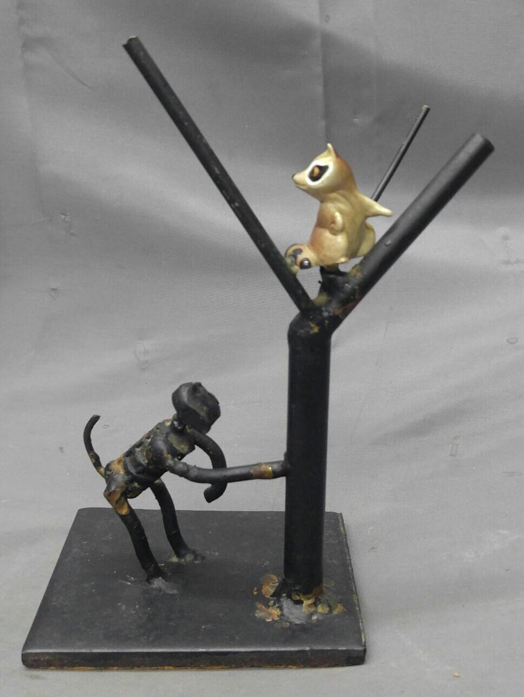 Old Vintage Handmade Folk Art Metal Sculpture Hunting Dog Treeing A ...