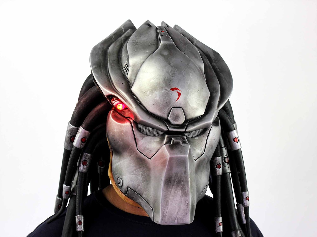 Predator Yautja Helmet Custom Design - Professional Alien Warrior Mask ...