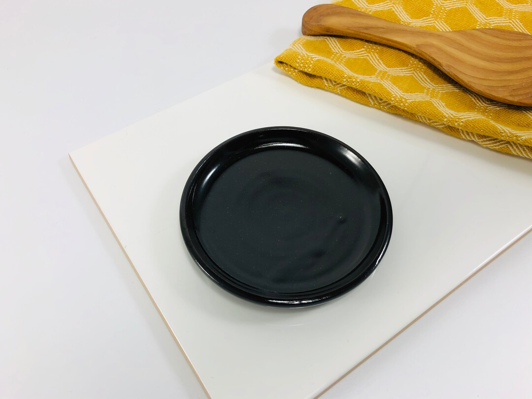 Black Spoon Rest / Handmade Dish - Etsy