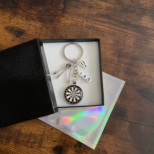PERSONALISED Initial Alphabetical Letter Darts Set Key Bag Charm Set ...