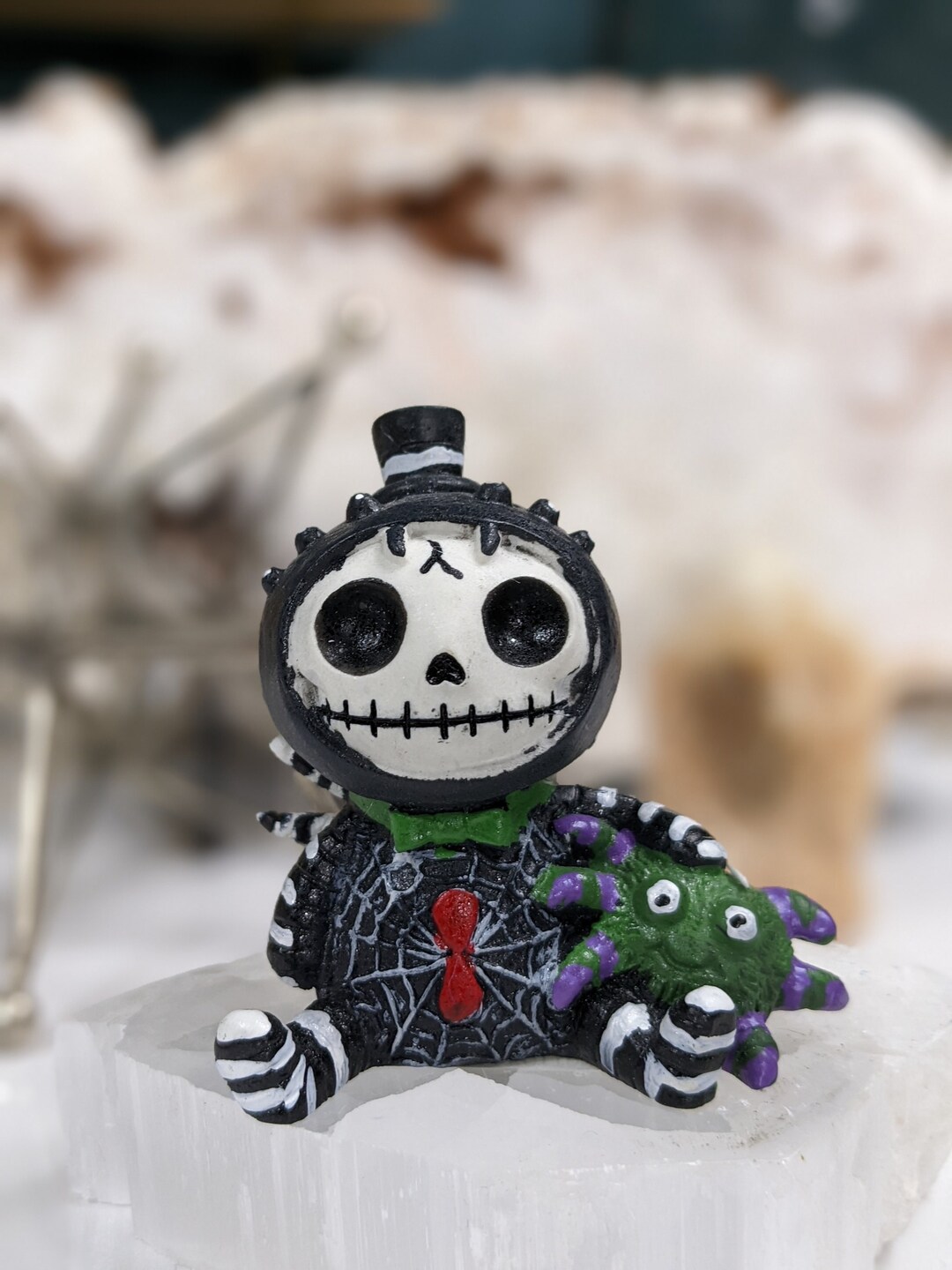 Webster Spider Figurine Cold Cast Resin Statue Web Animal Altar Totem ...