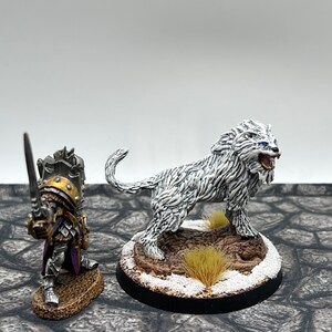 Hand Painted Crag Cat Miniature - Dnd, D&D, Pathfinder, TTRPG - Etsy