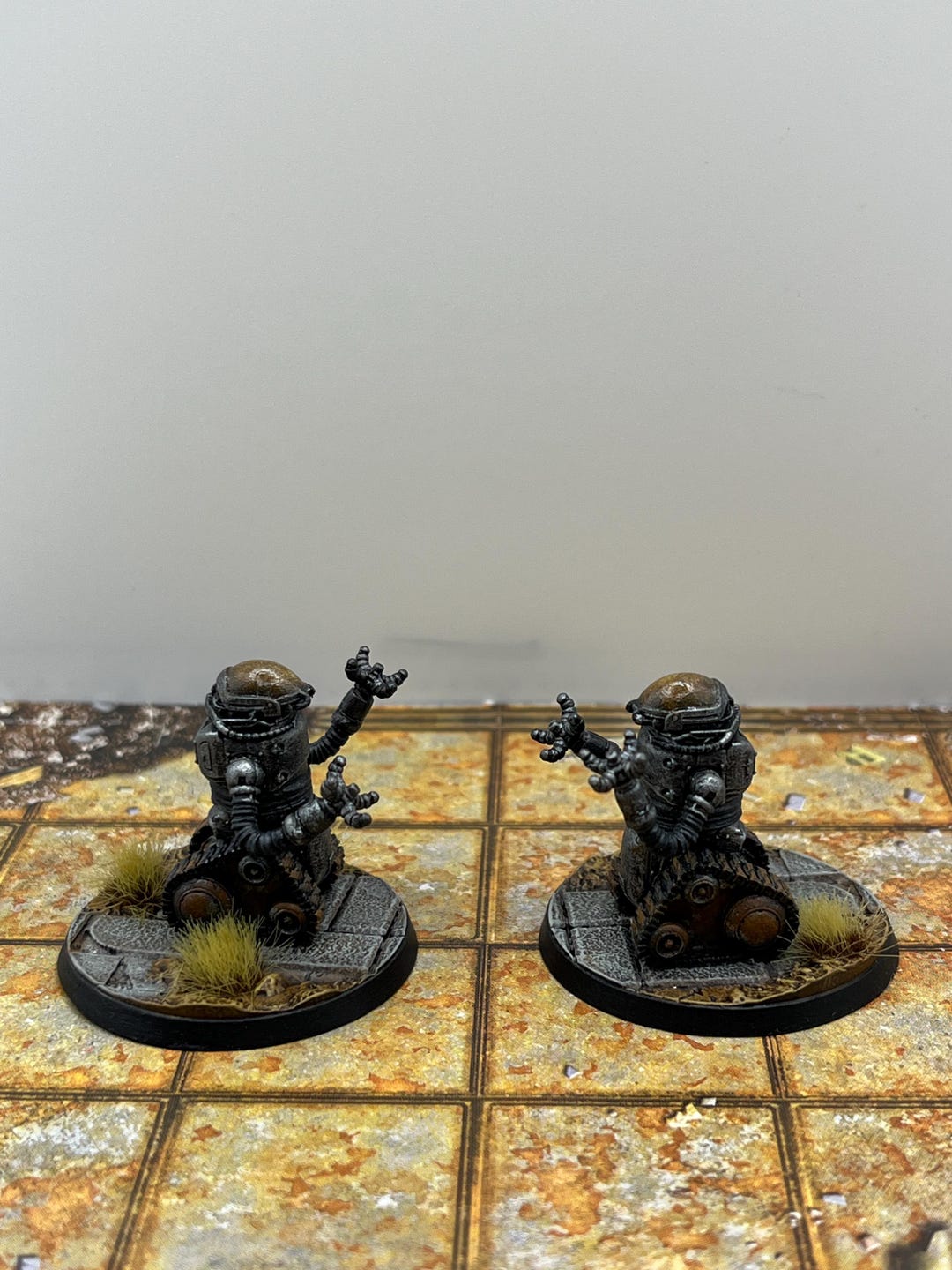 Hand Painted Fallout Wasteland Warfare Robobrain Miniatures set of 2 ...