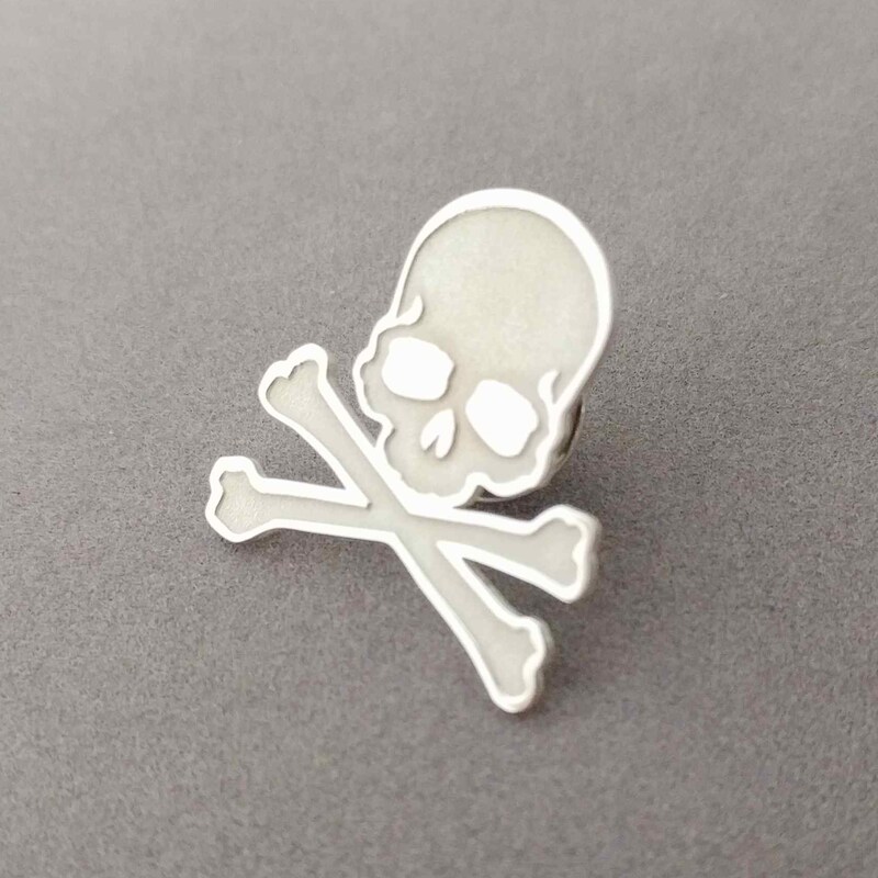 Sugar Skull Pin - Etsy