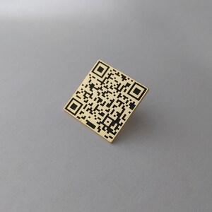 Engraved QR Code Lapel Pin, Your QR Code Lapel Pin, Custom QR Code ...