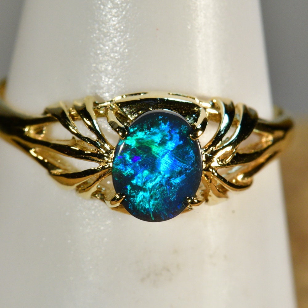 Ladies Solid 18k Gold Solid Lightning Ridge Black Opal Ring 16896 Etsy