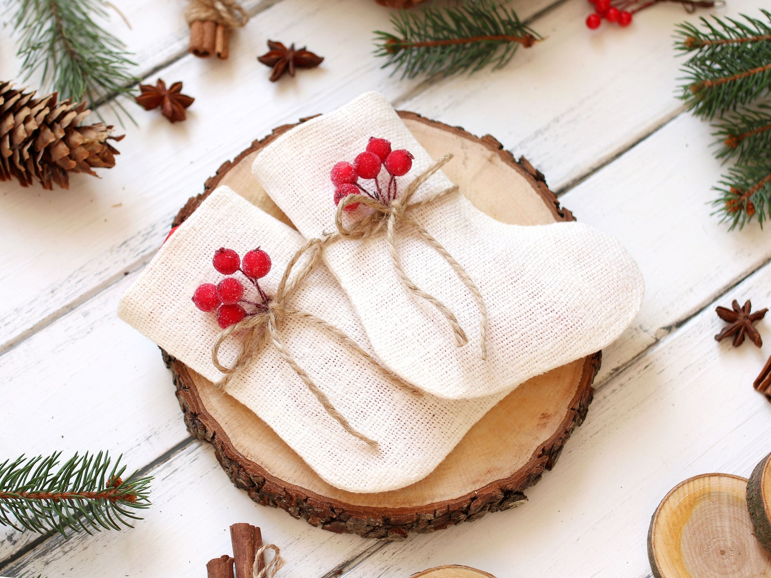 Christmas Silverware Holder Christmas Table Decor Burlap - Etsy