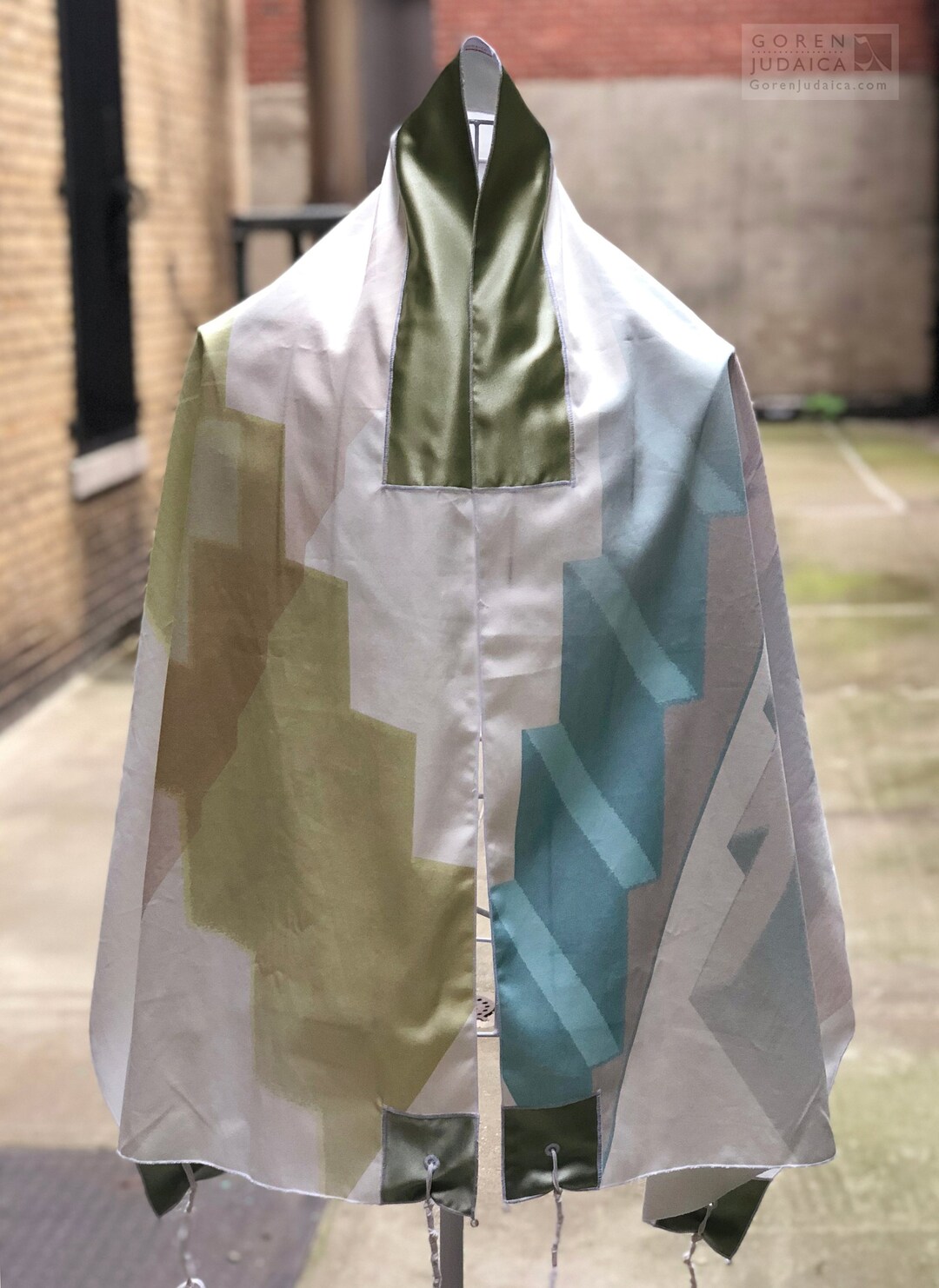 Tallit cotton & satin prayer shawl: Mah Nora / How Awesome - Etsy 日本