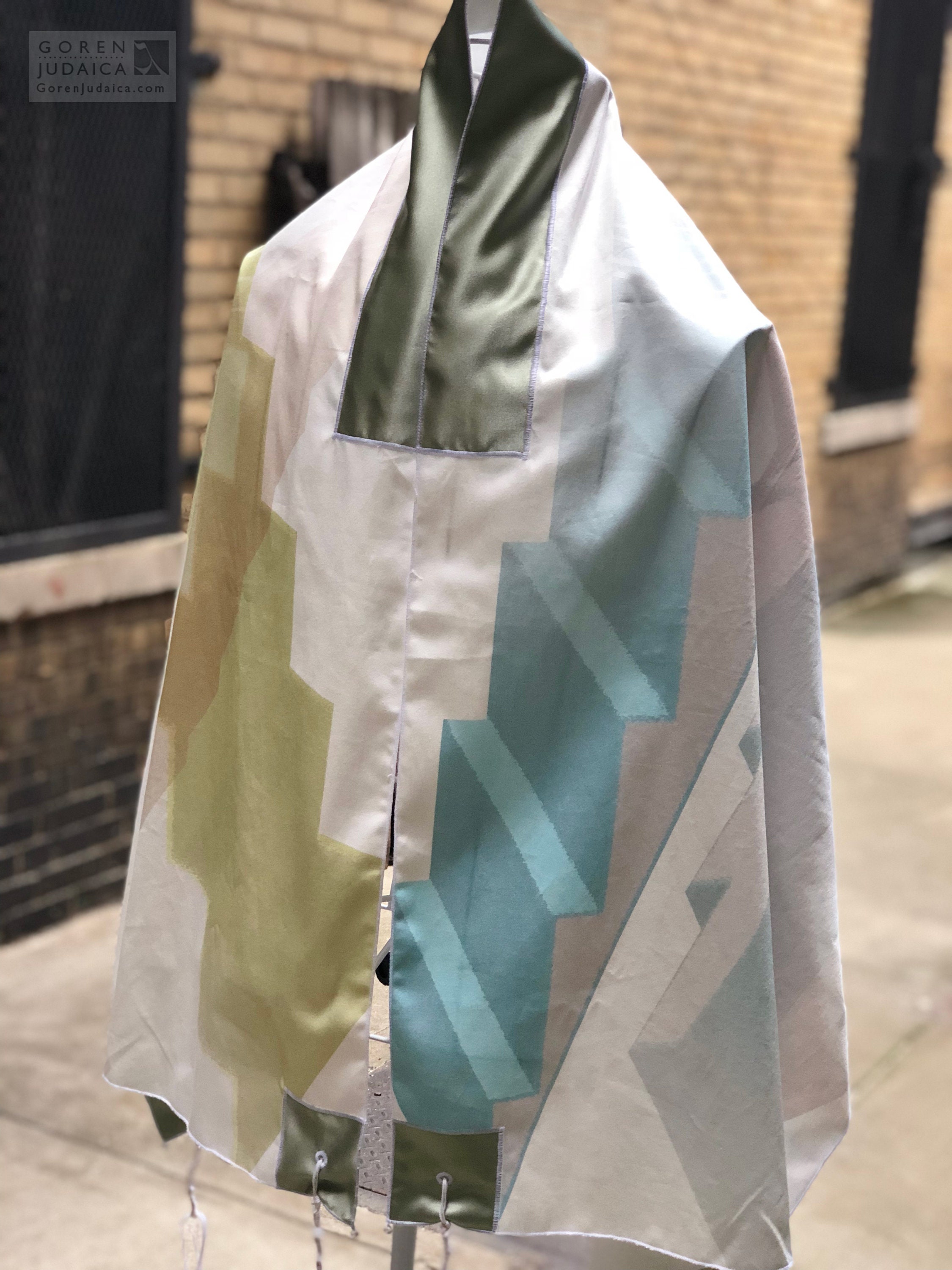 Tallit cotton & satin prayer shawl: Mah Nora / How Awesome - Etsy 日本