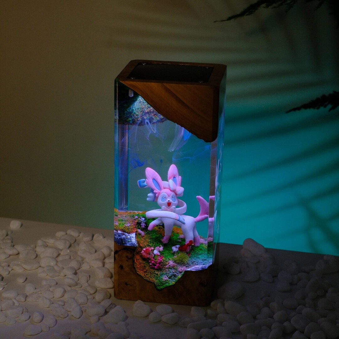 SYLVEON POKEMON Resin Lamp Custom Epoxy Lamp for Home Decor Resin Wood ...
