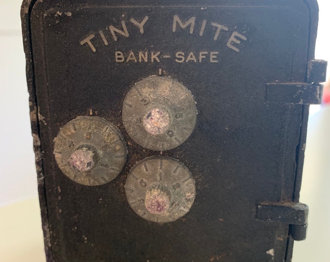 Vintage 1950's "tiny Mite" Toy Bank Safe; Needs Combination; Safe is ...