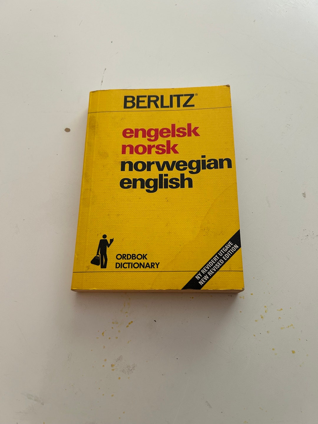 1980's Berlitz English Norwegian Ordbok Dictionary; New Revised Edition; Printed in Switzerland ...
