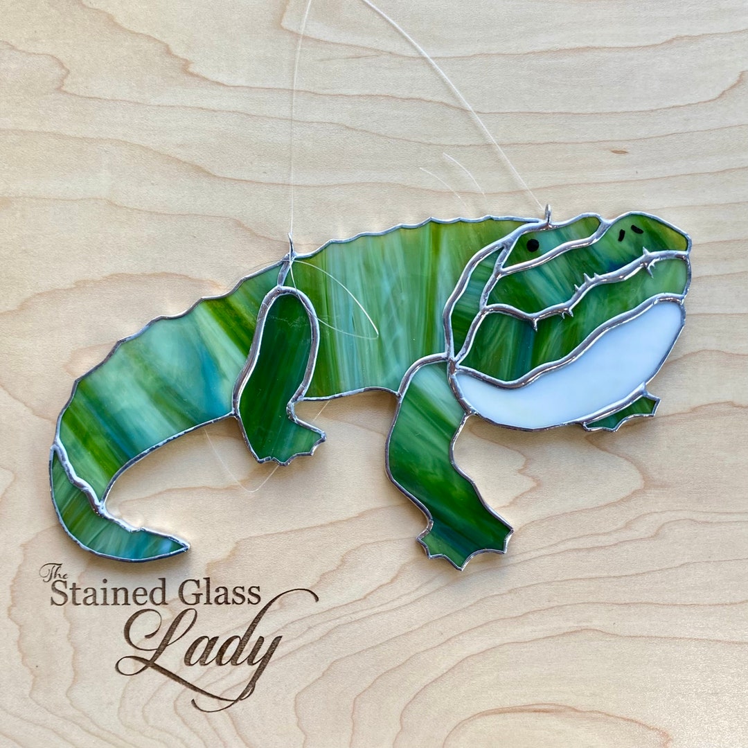 Handcrafted Stained Glass Alligator Suncatcher in Congo Green, Florida ...