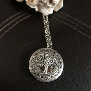 Tree of Life Locket, Gift for Mom, Tree of Life Gift, Family Tree Photo ...