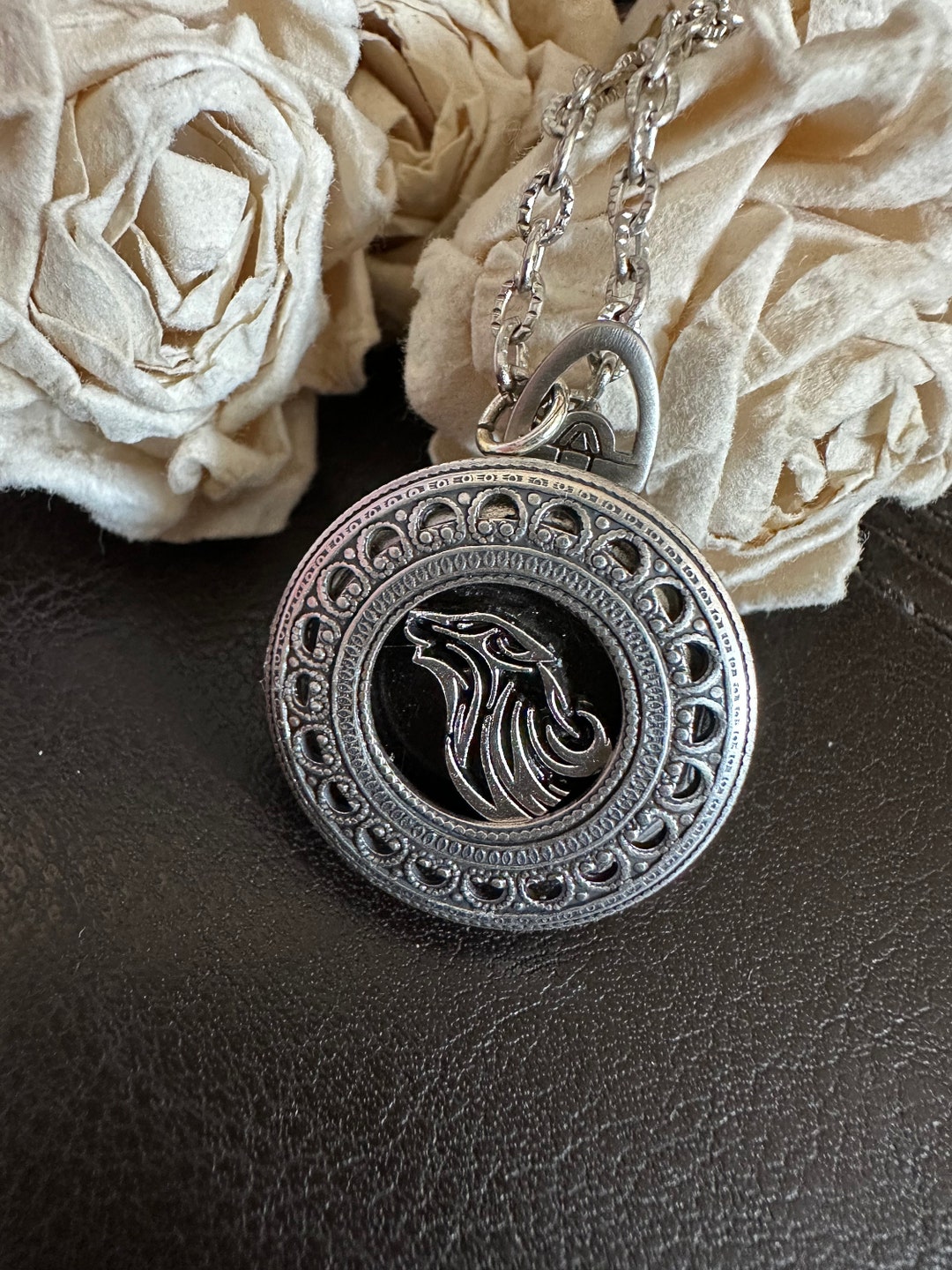 Wolf Locket, Wolf Jewelry, Wolf, Family Photo Locket, Photo Locket ...