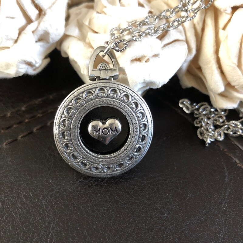 Mom Locket - Etsy
