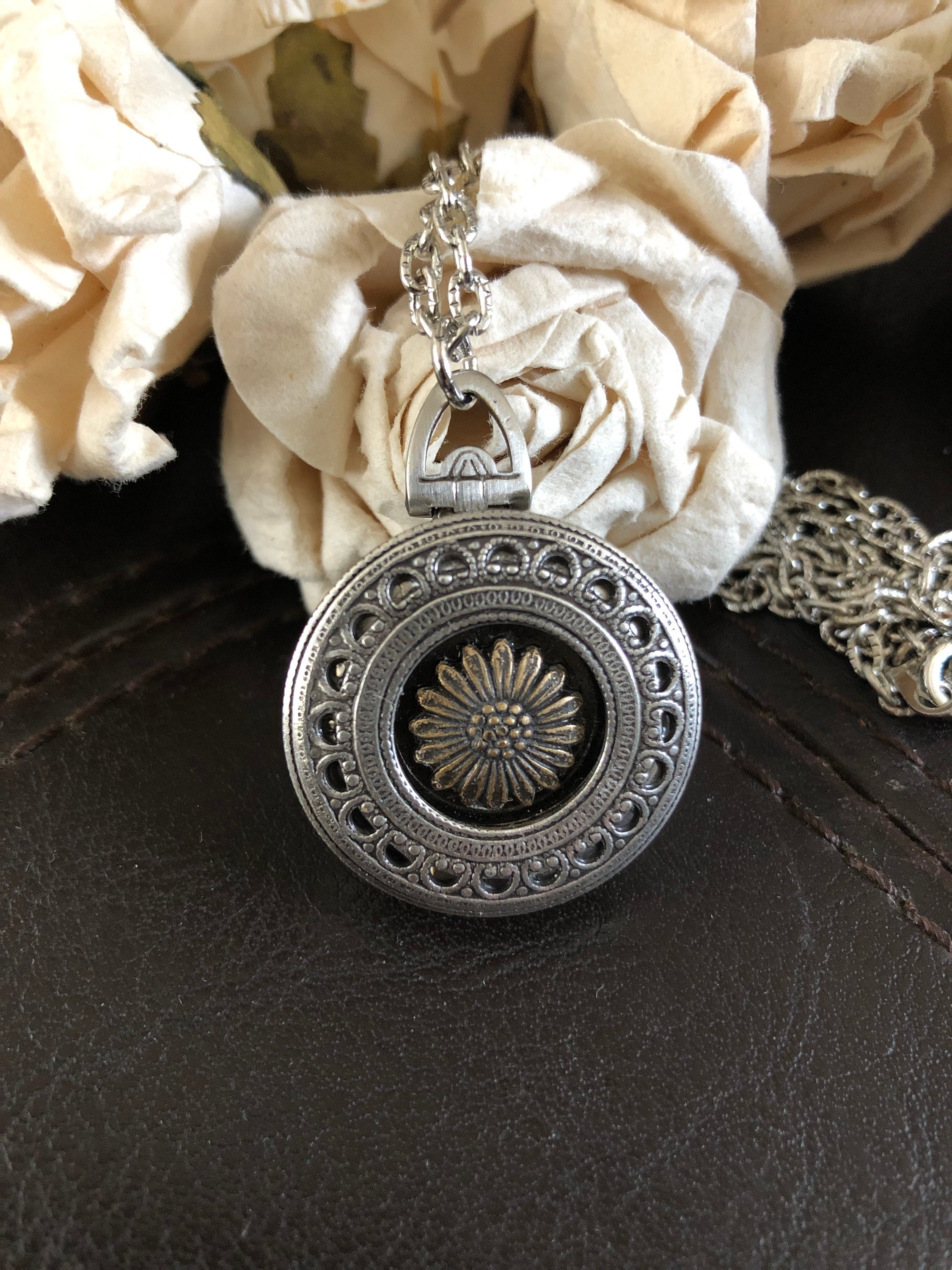 Sunflower Locket Necklace Sunflower Gifts Sunflower Jewelry | Etsy