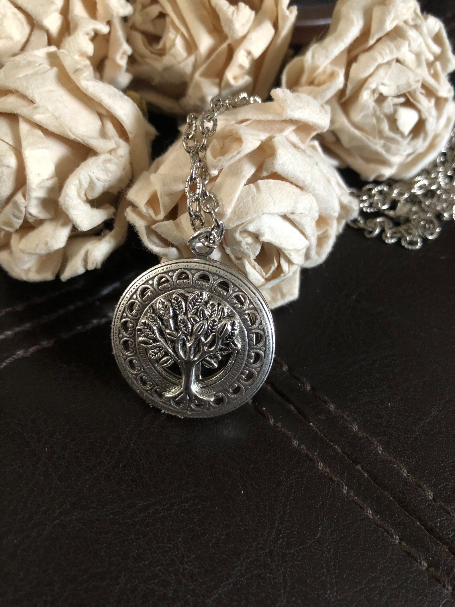 Tree of Life Locket, Gift for Mom, Tree of Life Gift, Family Tree Photo ...