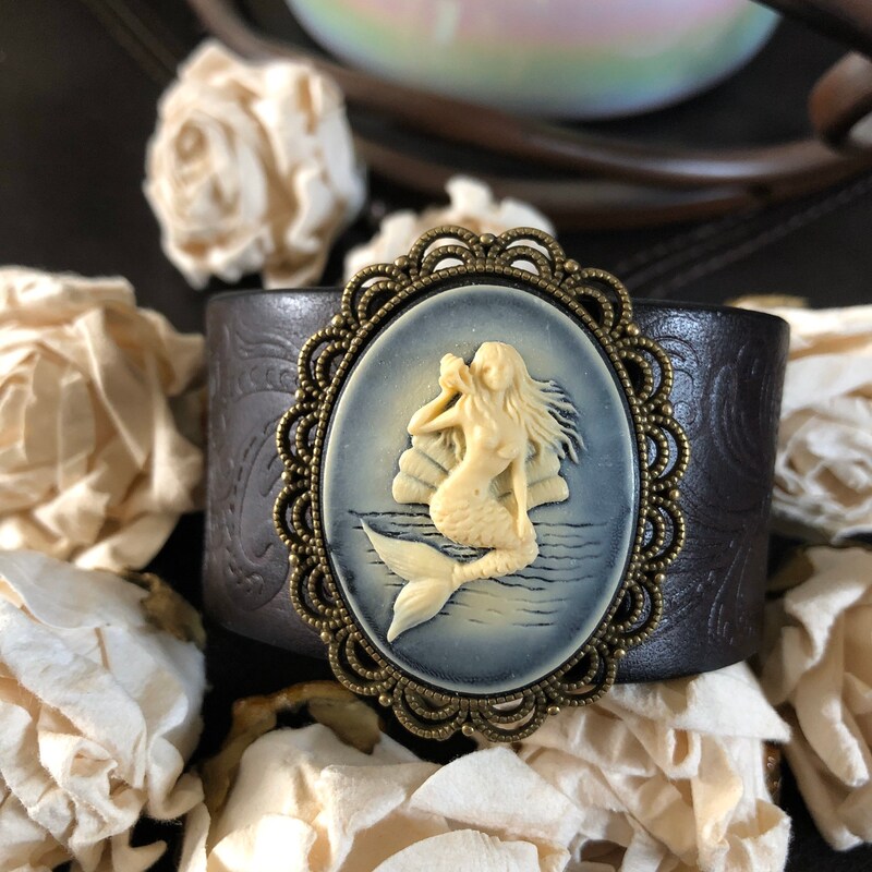 Mermaid Cameo - Etsy