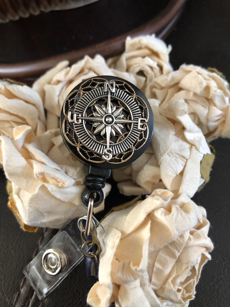 Compass Badge Reel Flight Attendant Gift Pilot Gift - Etsy