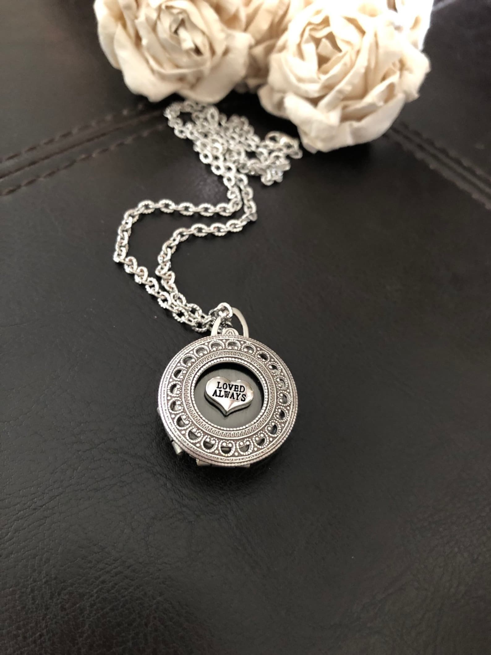 In Memory Locket Bridal Bouquet Remembrance Charm Memorial - Etsy