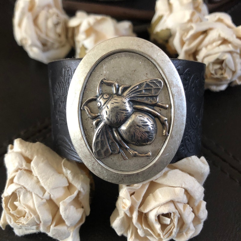 Bee Accessories - Etsy