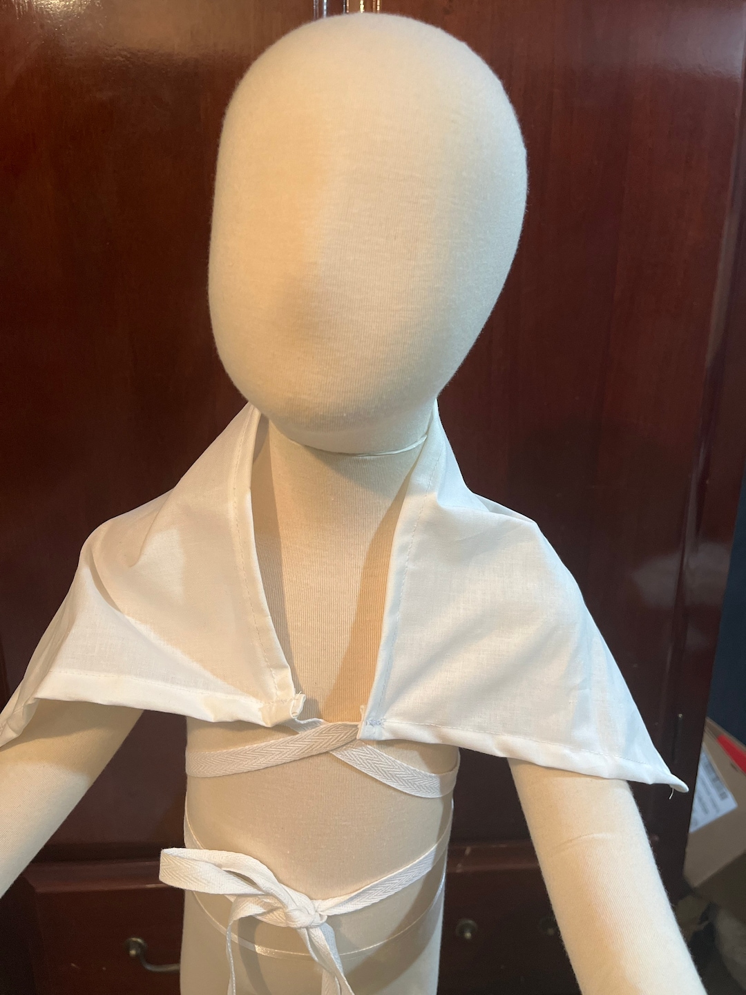 Amice, White Covering Worn Under the Alb at the Neck. - Etsy