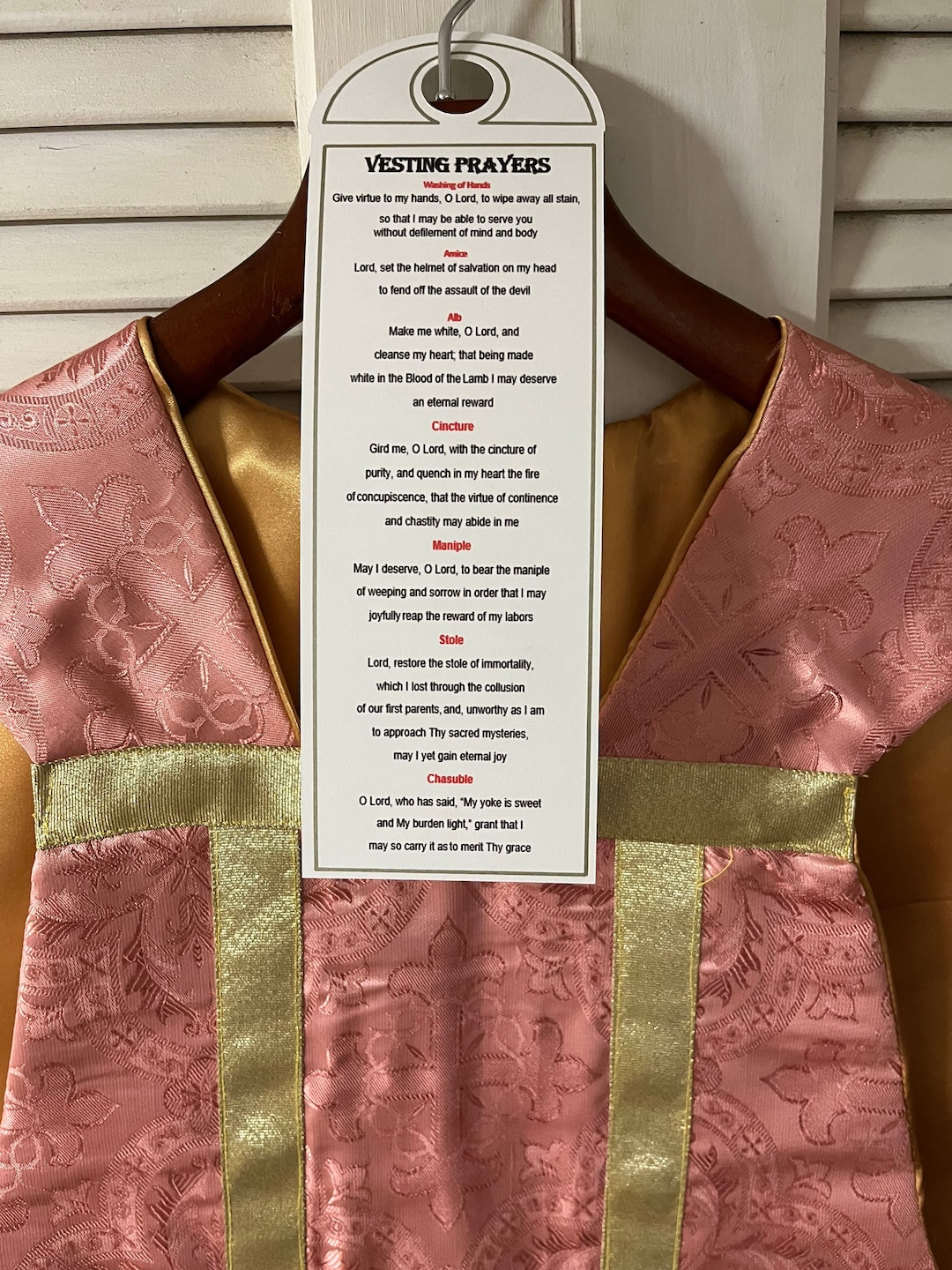 Traditional Catholic Mass Vesting Prayer Card - Etsy