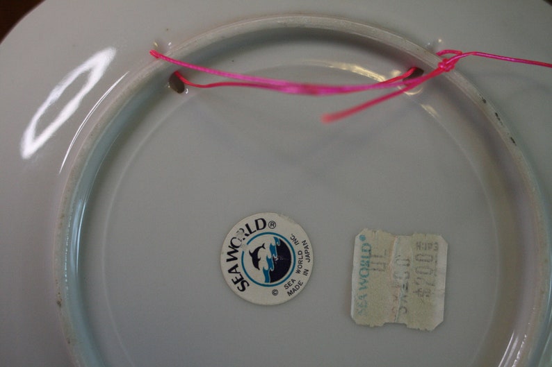 Mid-century SEA WORLD Collector Plate, Wall Hanging, Scalloped Edges ...