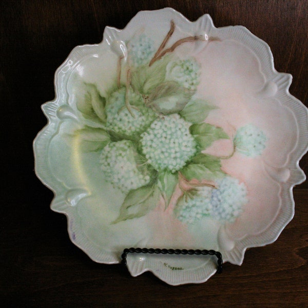 Scalloped Edge Plate - Etsy