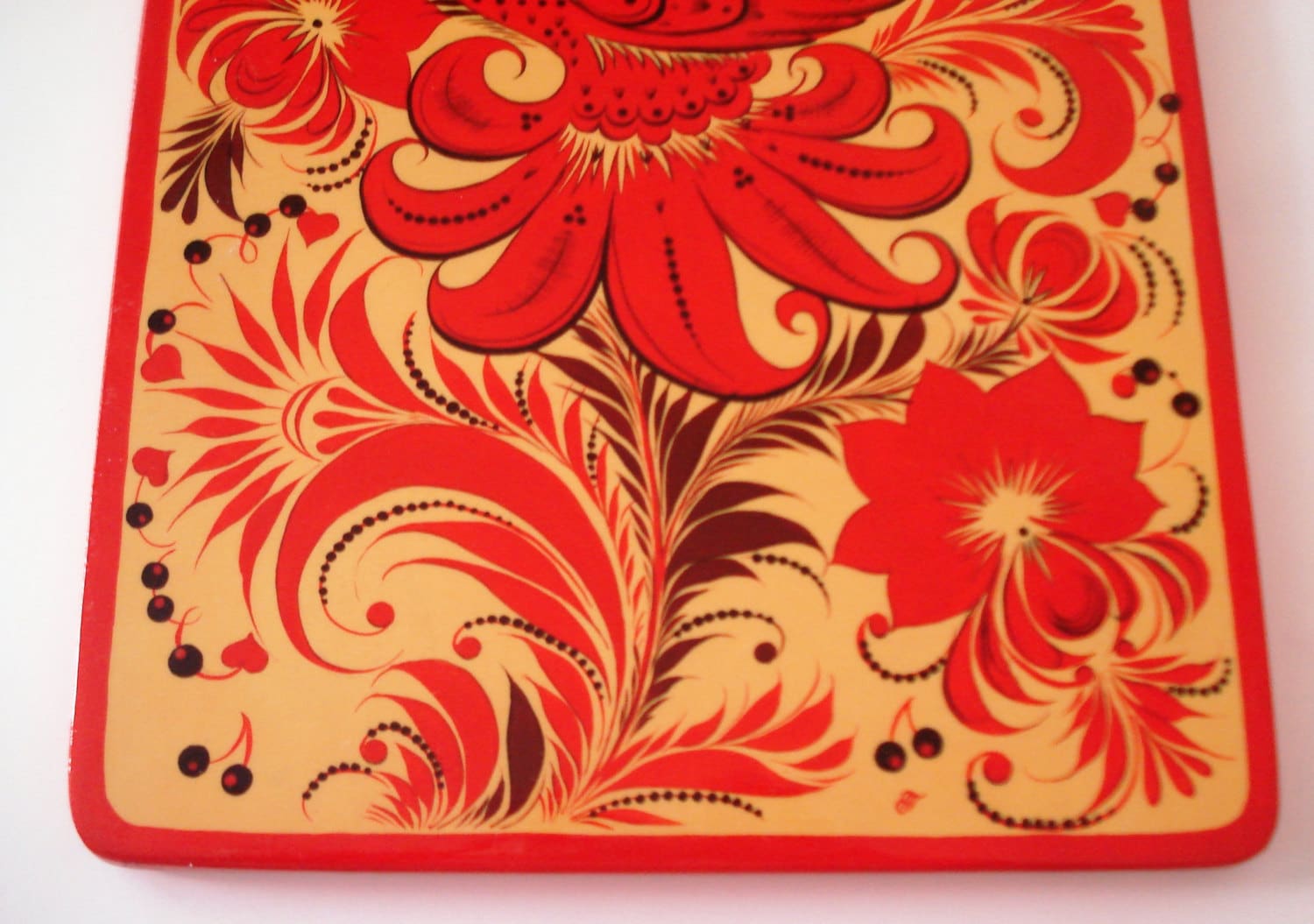Khokhloma Style Painting on Kitchen Decorative Wooden Cutting Board ...