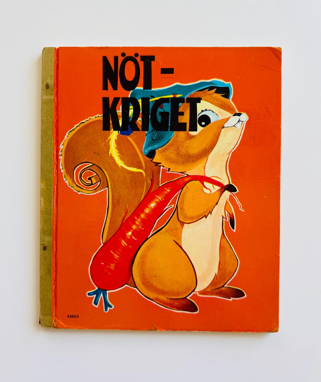Swedish Children's Book: Nötkriget (the Nut War) - Jenny Berthelius - Etsy