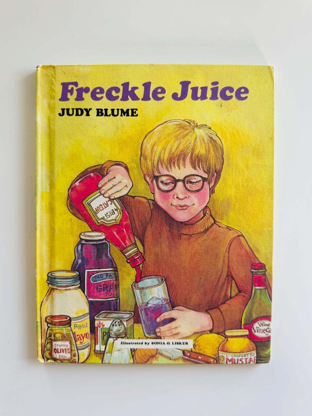 Freckle Juice by Judy Blume, Illustrated by Sonia O. Lisker Weekly ...