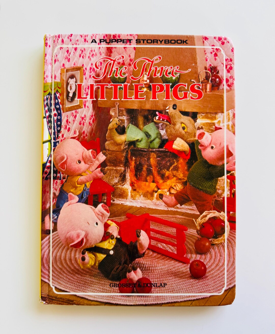 The Three Little Pigs, A Puppet Storybook, Pictures by T. Izawa & S ...