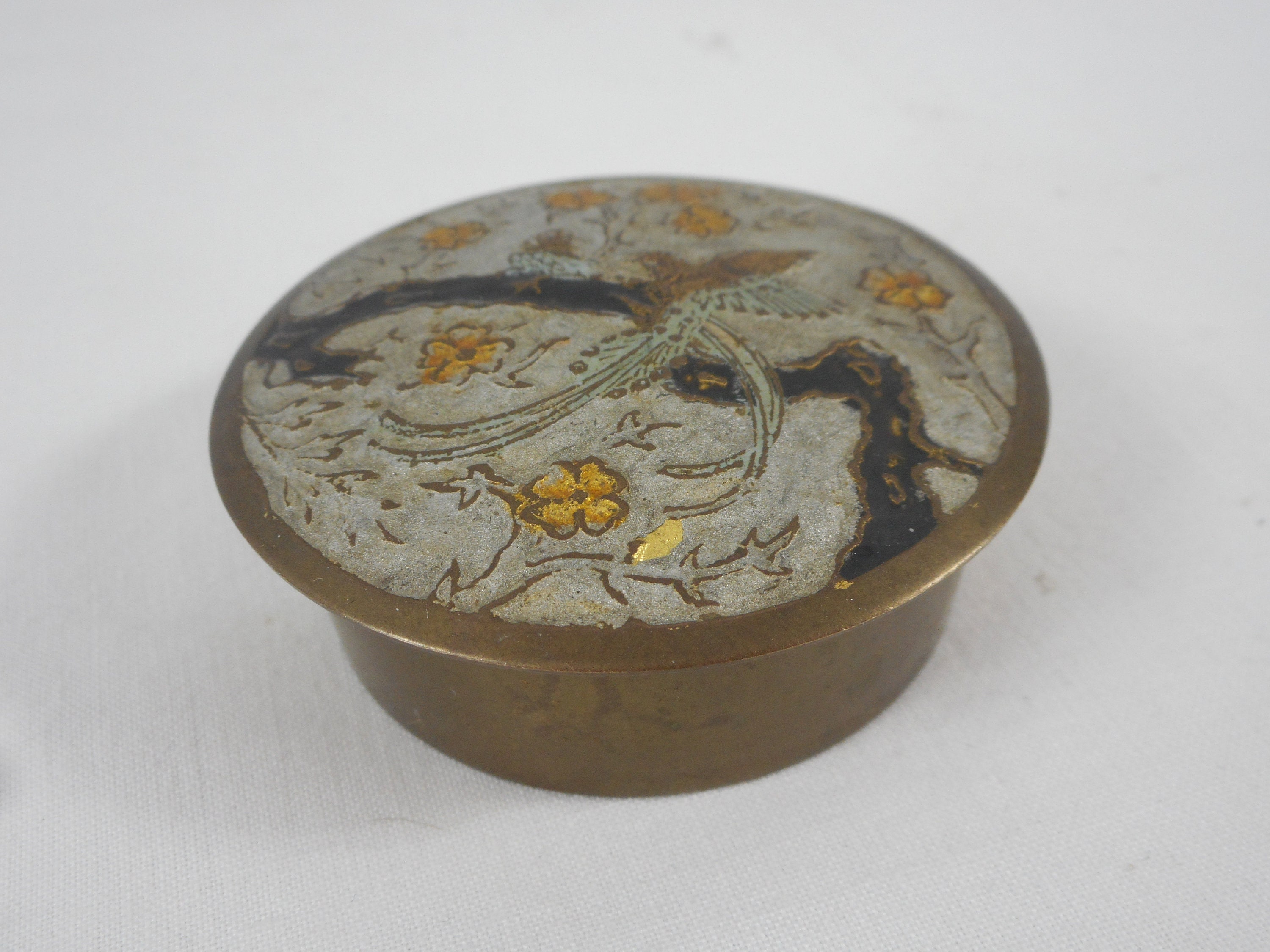 Vintage French brass and enamel pill box / trinket box | Etsy