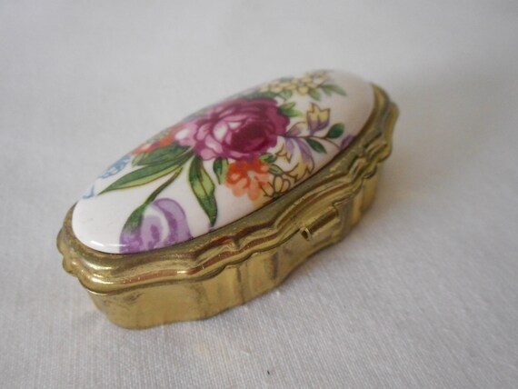 vintage French small metal pill box trinket box Collectibles Figurines ...