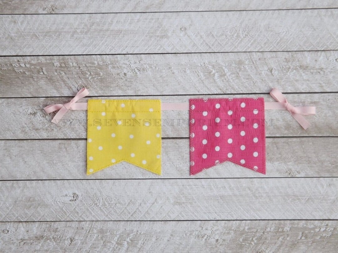 Notched Banner Machine Embroidery Design - Etsy