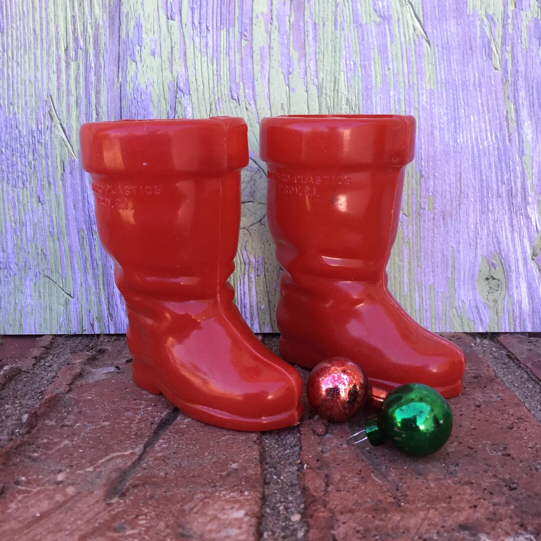 Two Vintage Rosbro Plastics Red Santa Boots | Candy Containers | Retro ...
