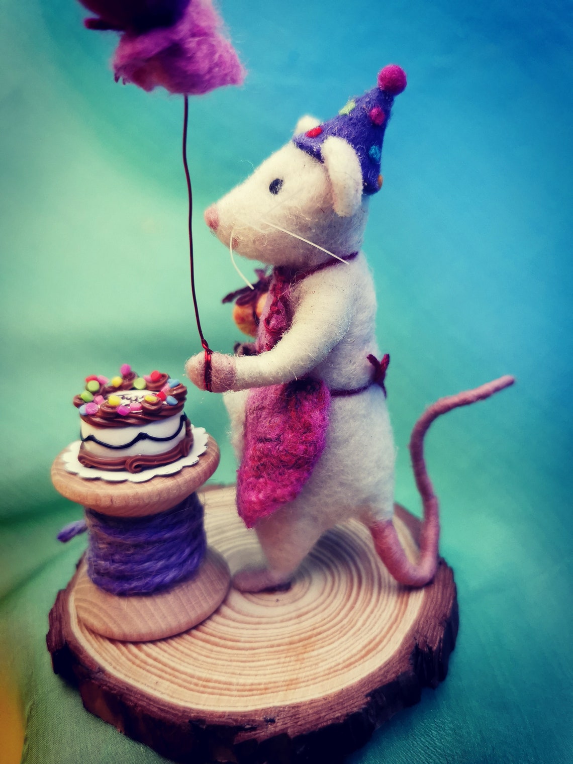 Needle Felted Birthday Mouse Decoration: Cake, Present & Balloon - Etsy