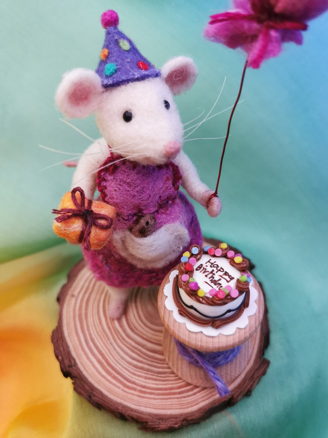 Needle Felted Birthday Mouse Decoration: Cake, Present & Balloon - Etsy