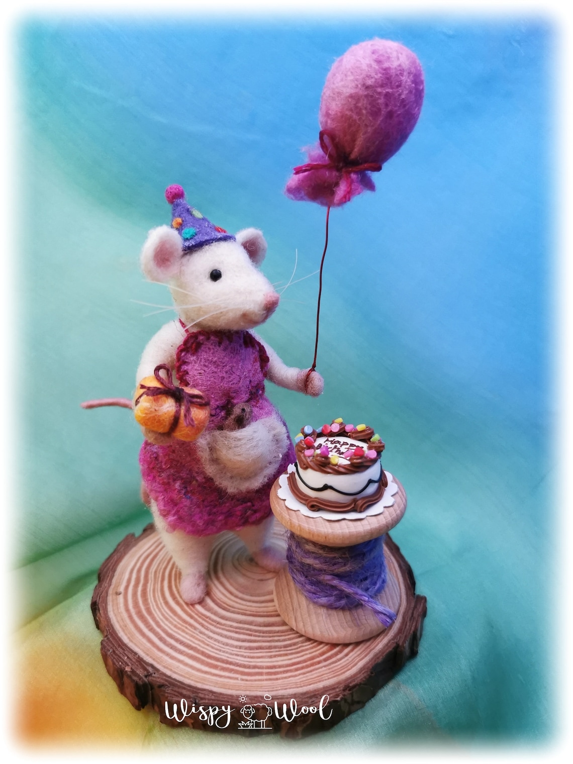 Needle Felted Birthday Mouse Decoration: Cake, Present & Balloon - Etsy