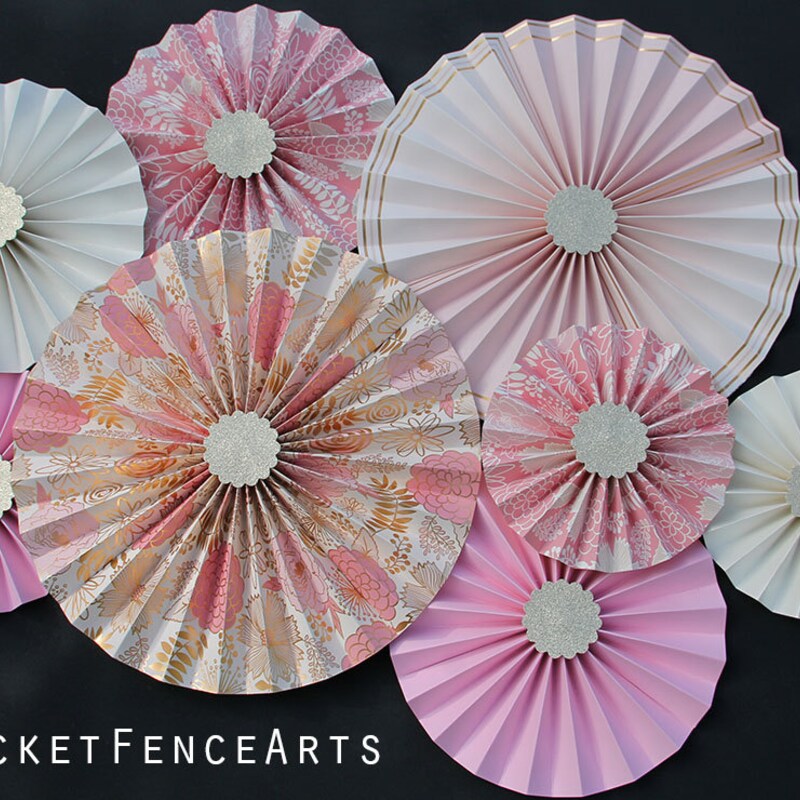 Rosette Backdrop - Etsy