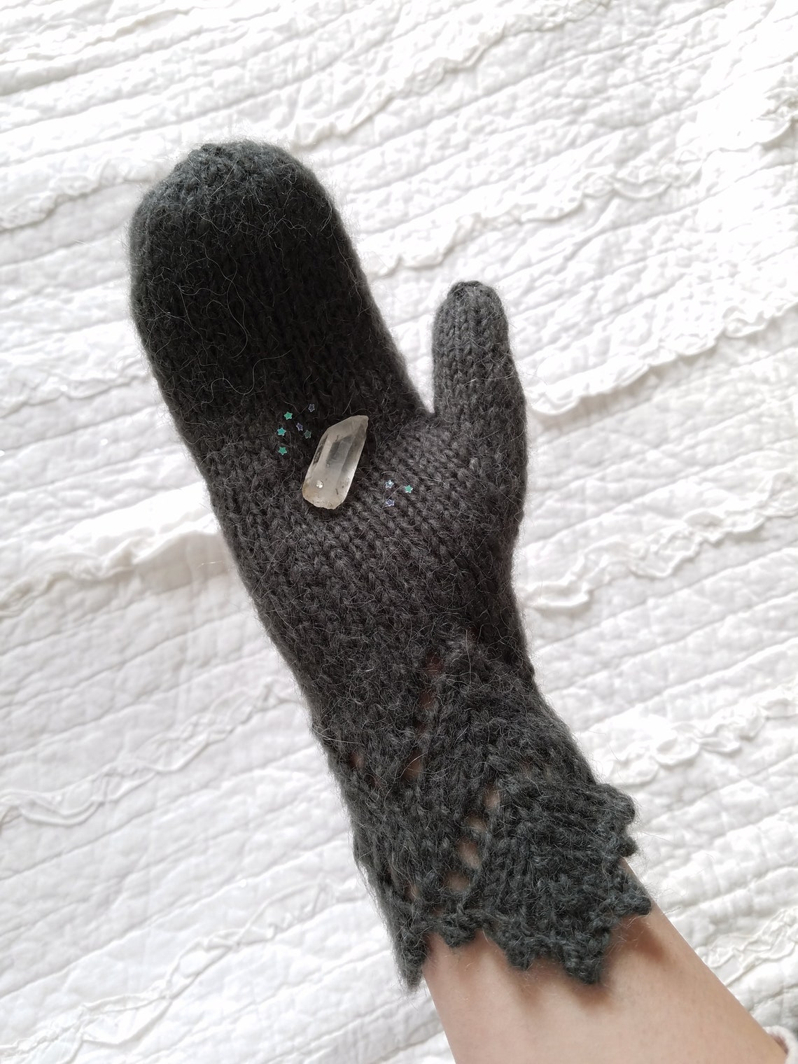 Apricity Lace Mittens | 1 Pair of Women's Hand-knitted Mittens, Knit ...