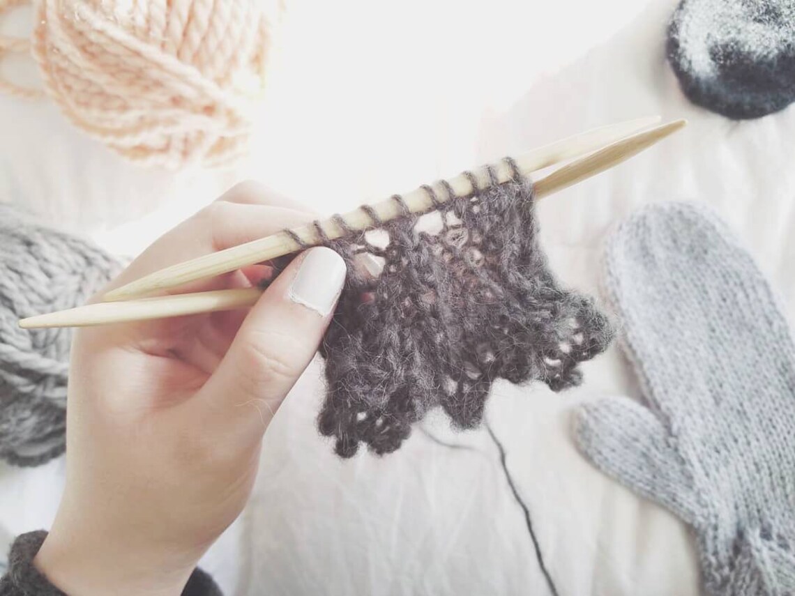 Apricity Lace Mittens | 1 Pair of Women's Hand-knitted Mittens, Knit ...